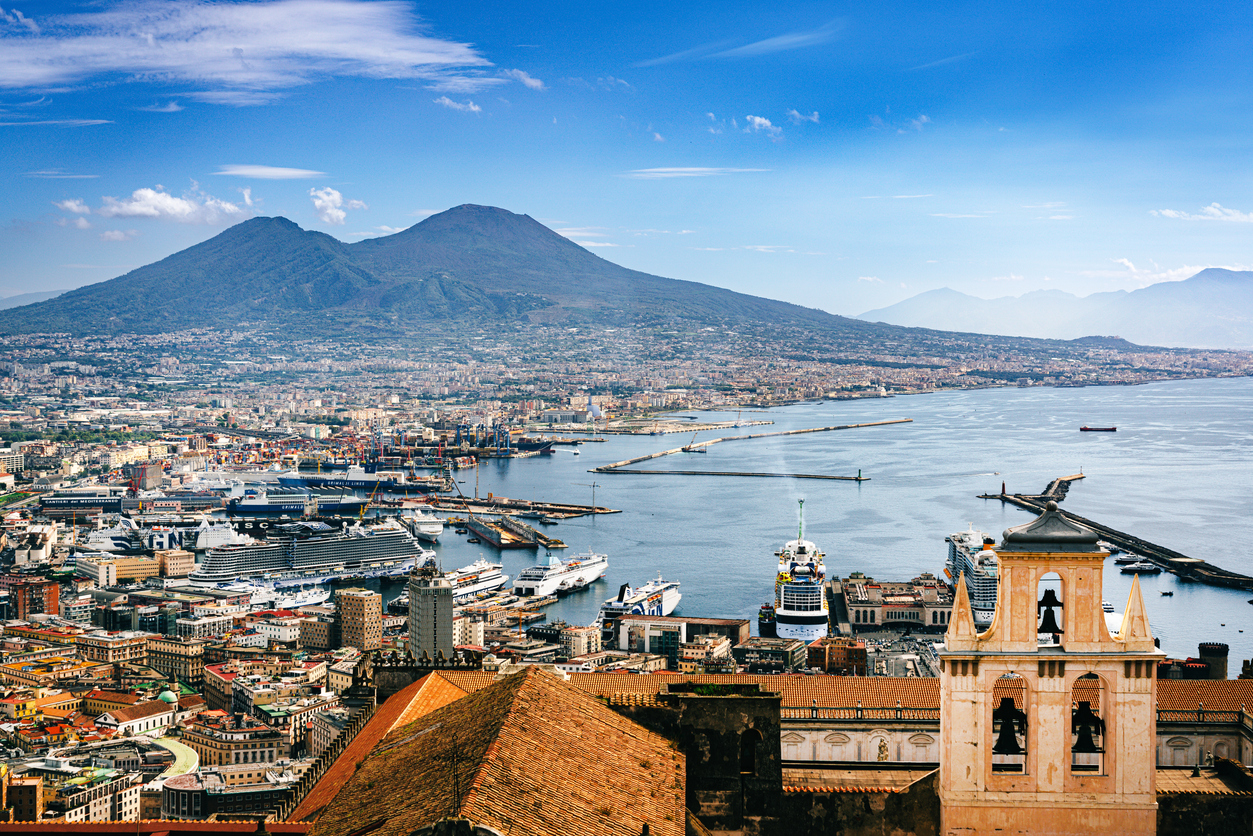 Concorso Comune di Napoli 2026: 41 posti per maestre e maestri, ultime ...